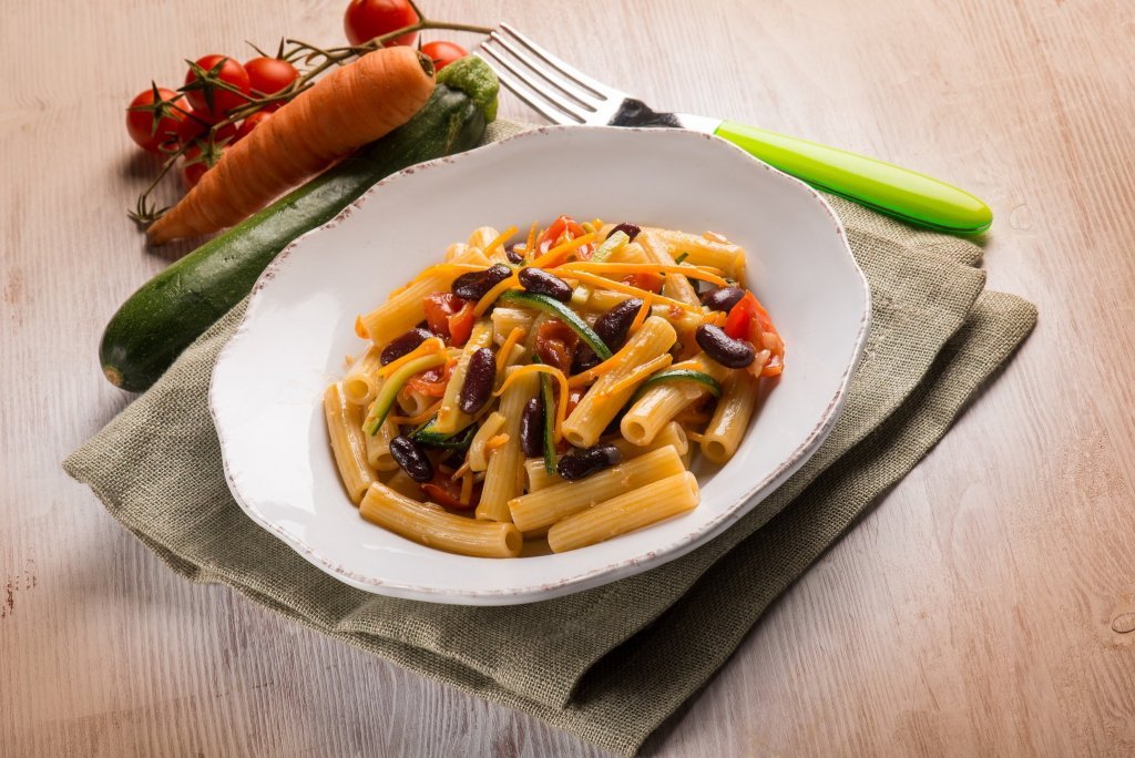 Pasta aux légumes d'été et haricots rouges au cookeo - Cookeo Mania